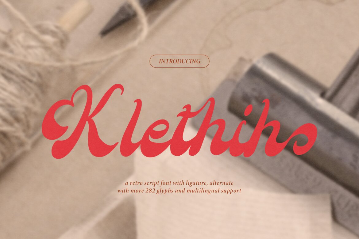 Klethih | Retro Script Font | Deeezy
